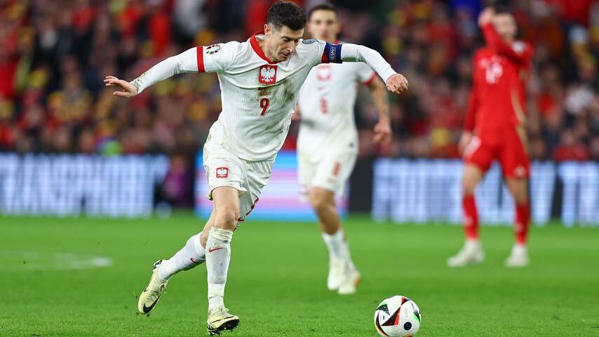 Live play-offs EK | Polen wint na penalty's van Wales en vult poule ...