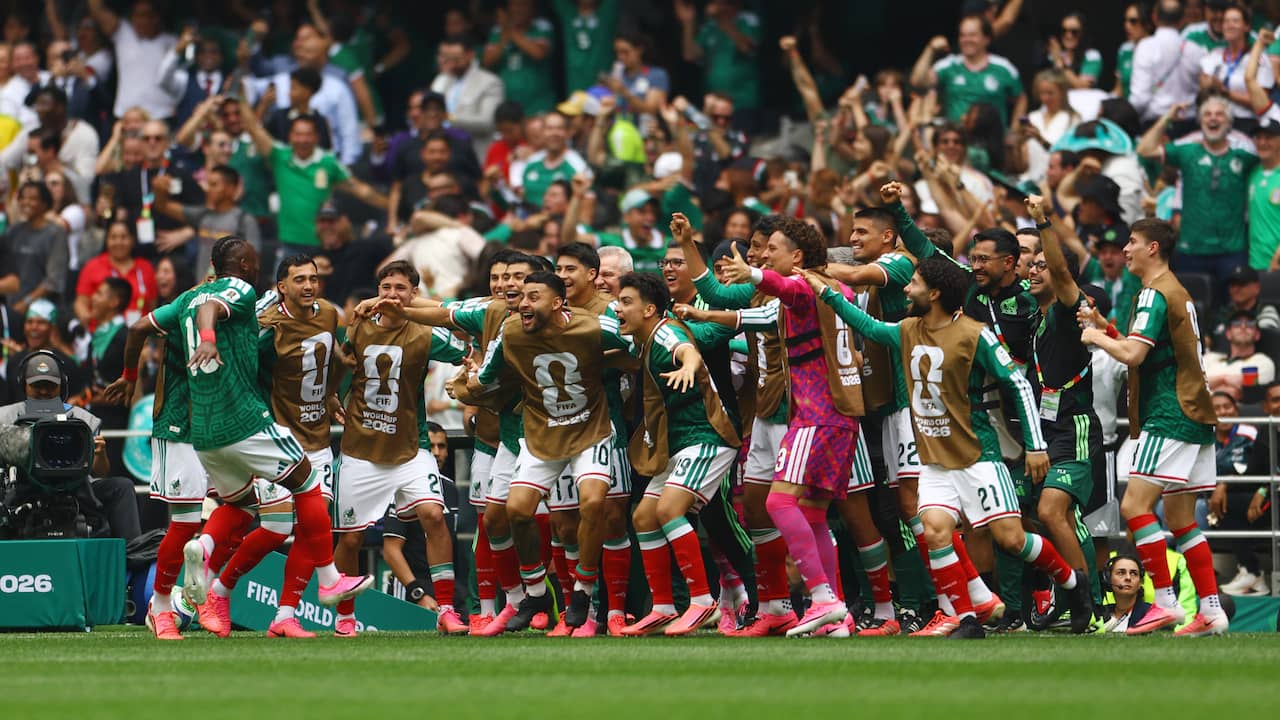 Live WK | Mexico snel op voorsprong in openingsduel na fout bij Zuid ...