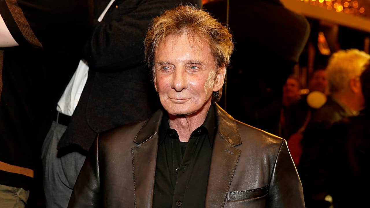 Copacabana-zanger Barry Manilow heeft longkanker | Muziek | NU.nl
