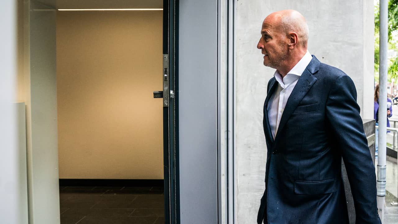 Oud-Jumbo-topman Frits van Eerd hoort vandaag of hij de cel in moet ...