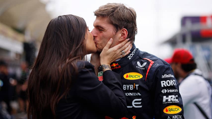 Max Verstappen wordt voor het eerst vader: 'Ons kleine wonder' | Achterklap | NU.nl