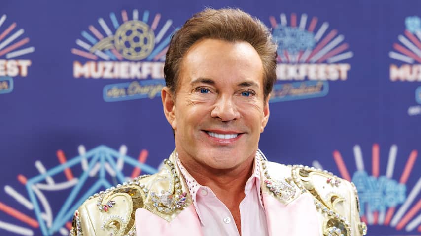Gerard Joling kondigt laatste grote soloconcerten aan: 'Nog één keer ...