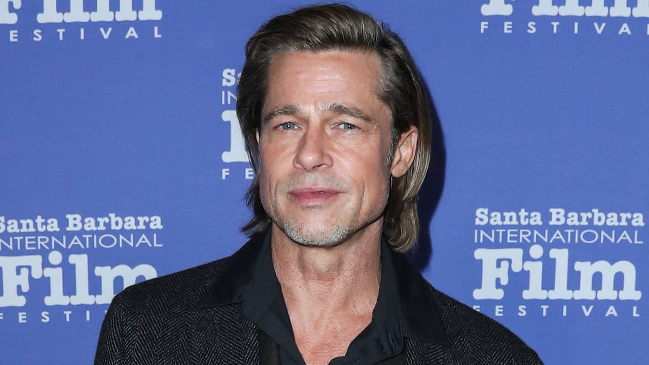 'Brad Pitt heeft een relatie met het Duitse model Nicole Poturalski ...