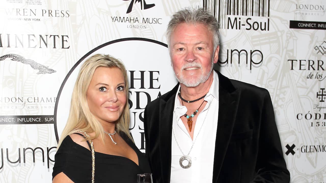 Popicoon Paul Young verloofd met vriendin Lorna | Achterklap | NU.nl