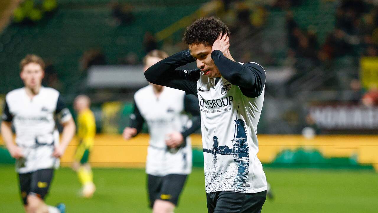 Jong AZ-speler Daal maakt einde aan zegereeks ADO met hattrick in elf ...