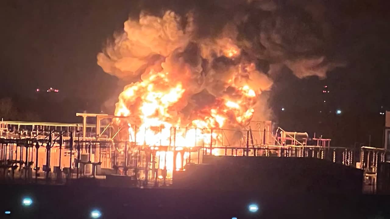 Europa's drukste luchthaven London Heathrow hele dag dicht door ...