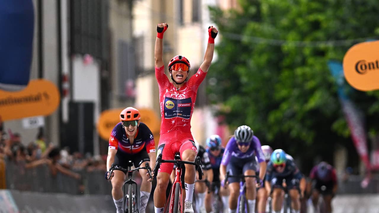 Lucinda Brand leidt oppermachtige Elisa Balsamo naar vierde ritzege in ...
