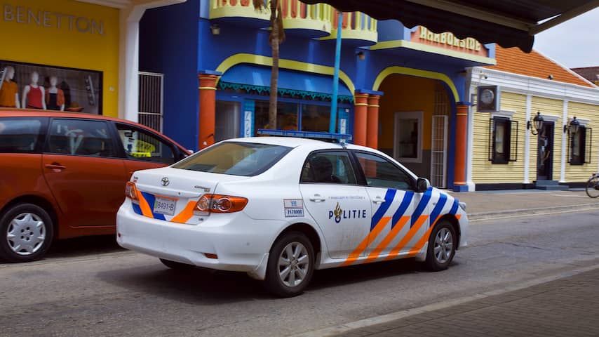 Weer verdachte vast voor dood Nederlandse agent op Bonaire | Algemeen ...