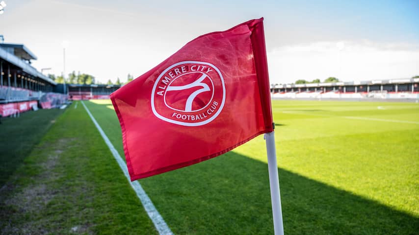 Almere City komt in Japanse handen: naamgever stadion wordt nieuwe ...