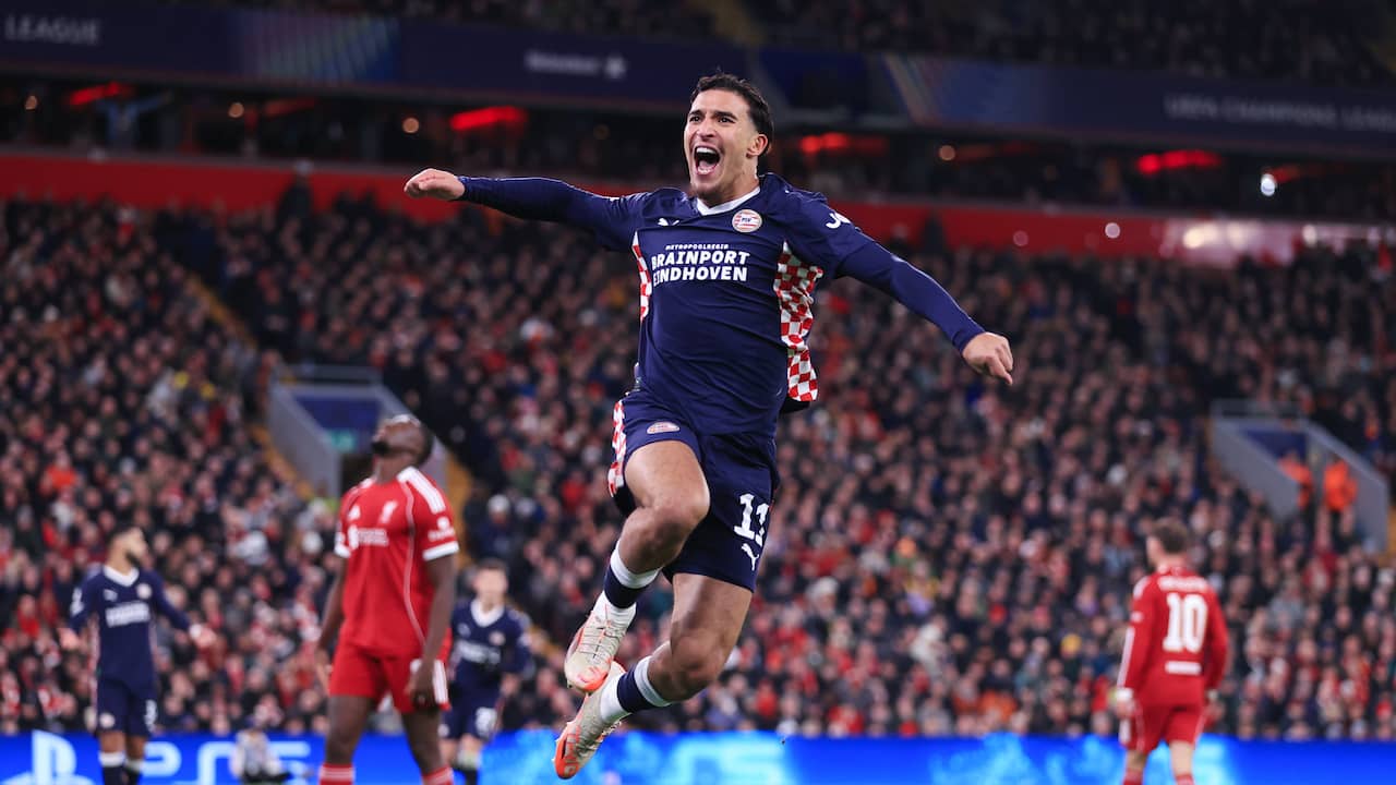 PSV-captain Schouten na sensationele zege bij Liverpool: 'Abnormaal, kippenvel!' | Voetbal | NU.nl