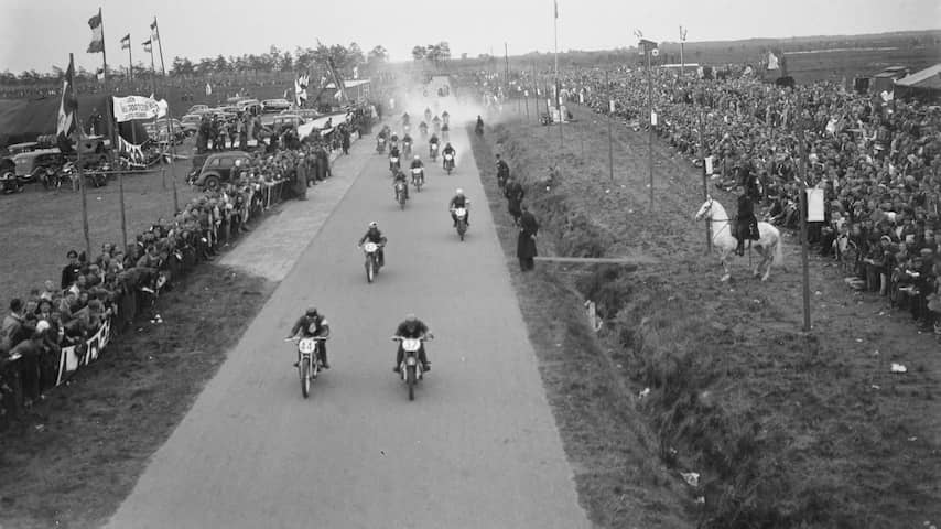 100 jaar TT Assen: van lokaal rondje naar 'kathedraal van motorsport' | Sport Overig | NU.nl