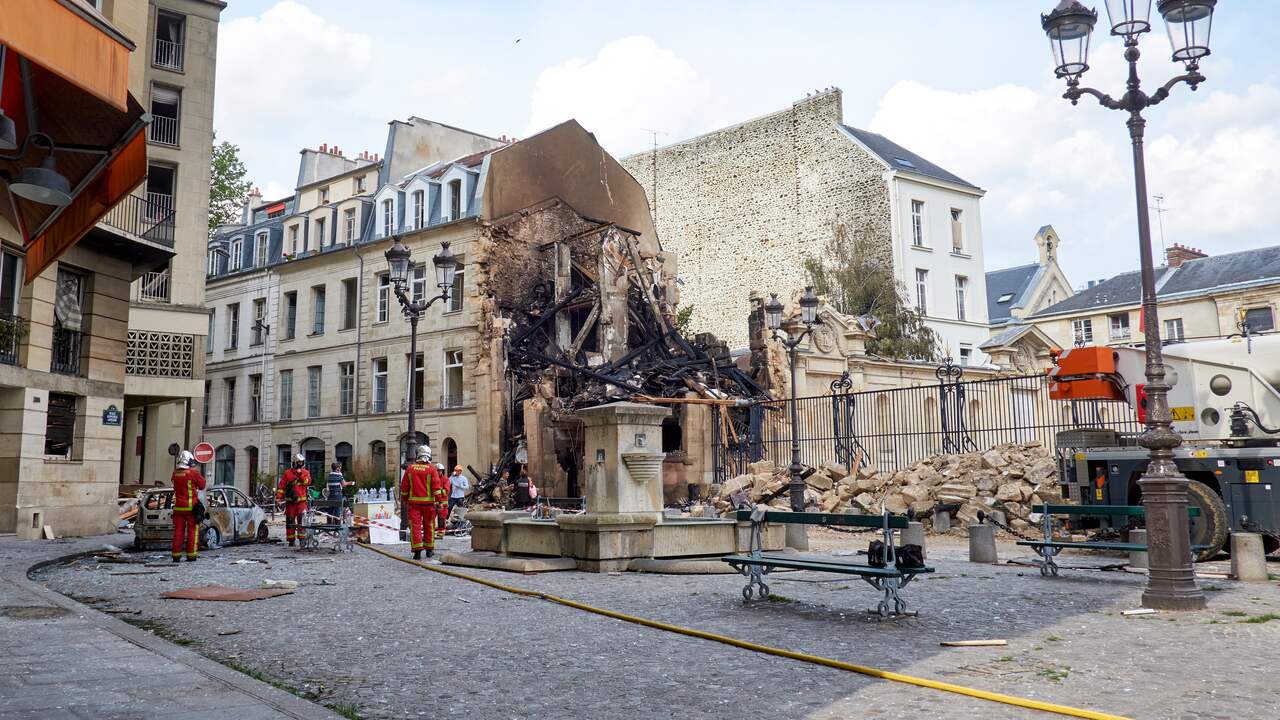 Lichaam gevonden onder puin van gebouw in Parijs dat na explosie was ...