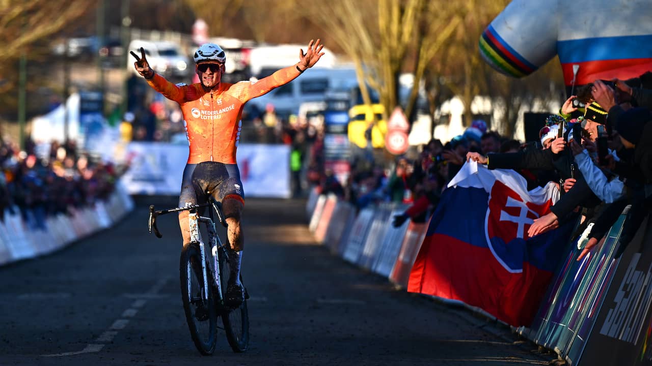 Van der Poel is nu echt de allergrootste: 'Heb hem alleen gezien bij ontbijt' | Wielrennen | NU.nl