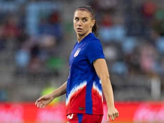 Amerikaanse topvoetbalster Alex Morgan (35) zet punt achter carrière ...