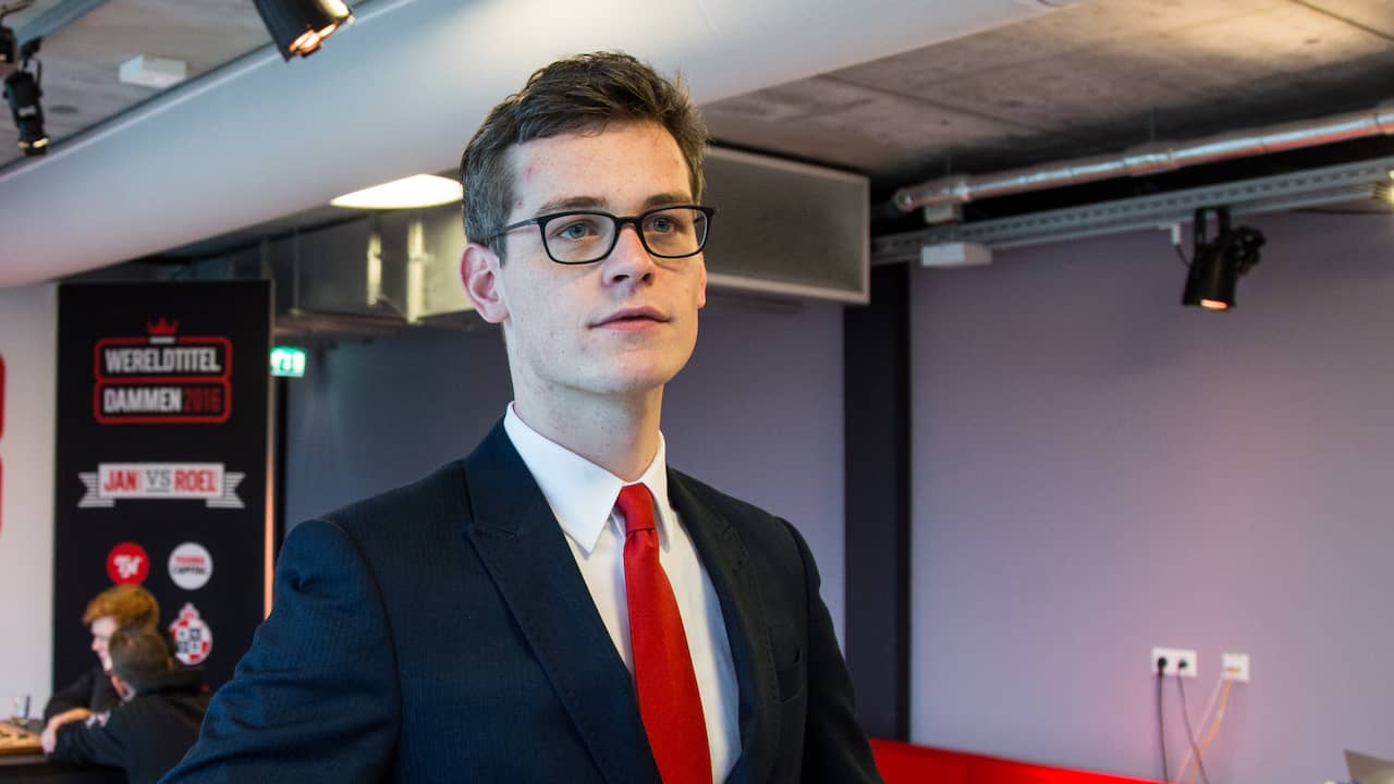 Drievoudig wereldkampioen Boomstra stopt als professioneel dammer ...