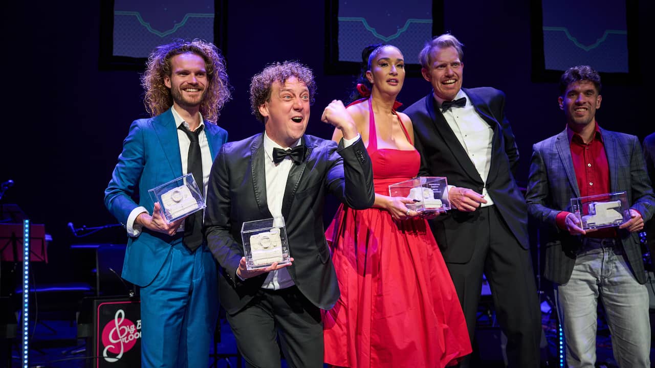 Cabaretprijs Poelifinario naar Jochem Myjer, Soundos El Ahmadi en Jan ...