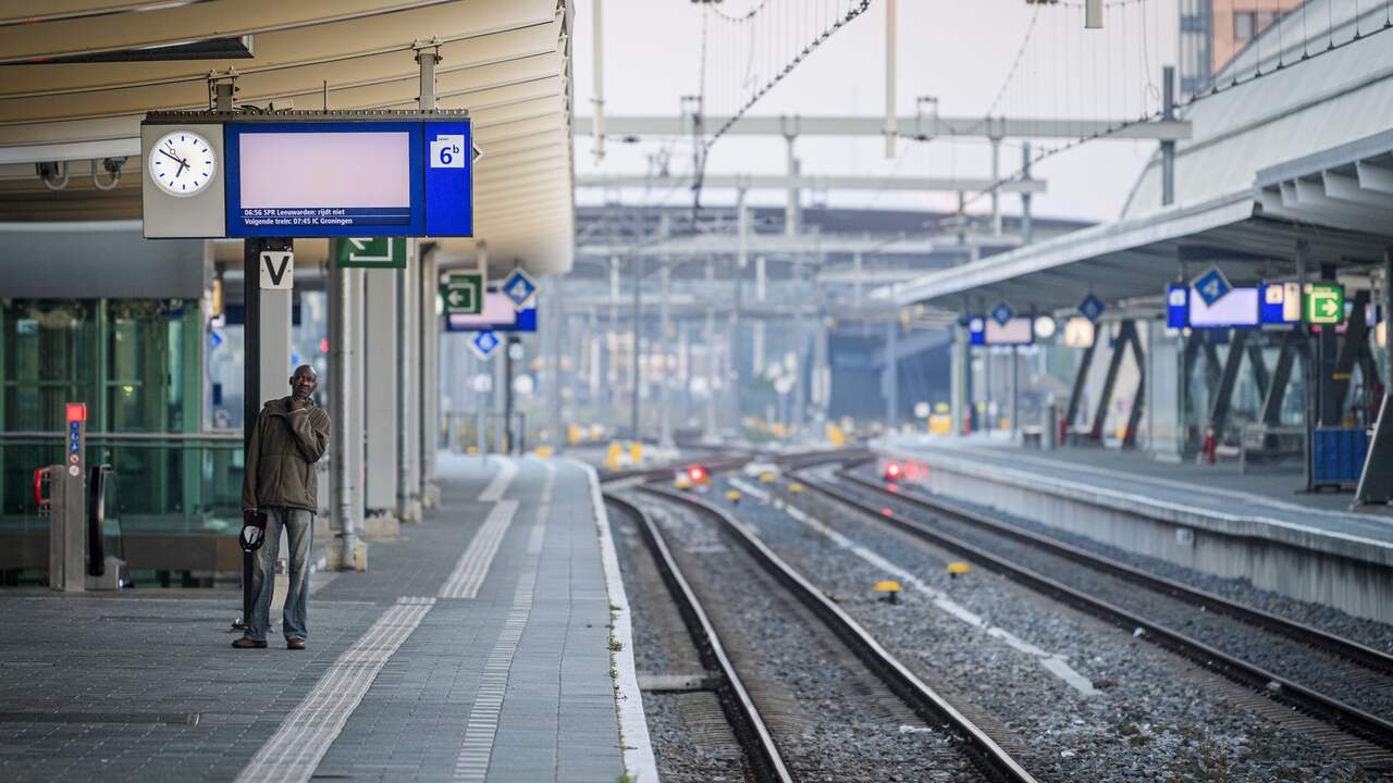 Tien dagen bussen in plaats van treinen tussen Deventer en Zwolle | Binnenland | NU.nl