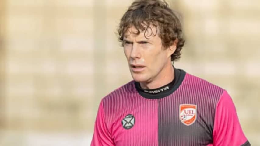 Keeper André Krul is tweede profvoetballer ooit die in zes werelddelen ...