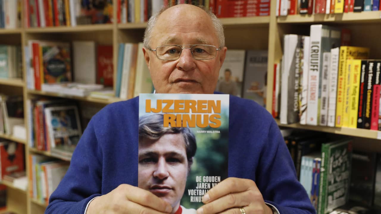 De imposante carrière van de markante Feyenoord-icoon Rinus Israël ...