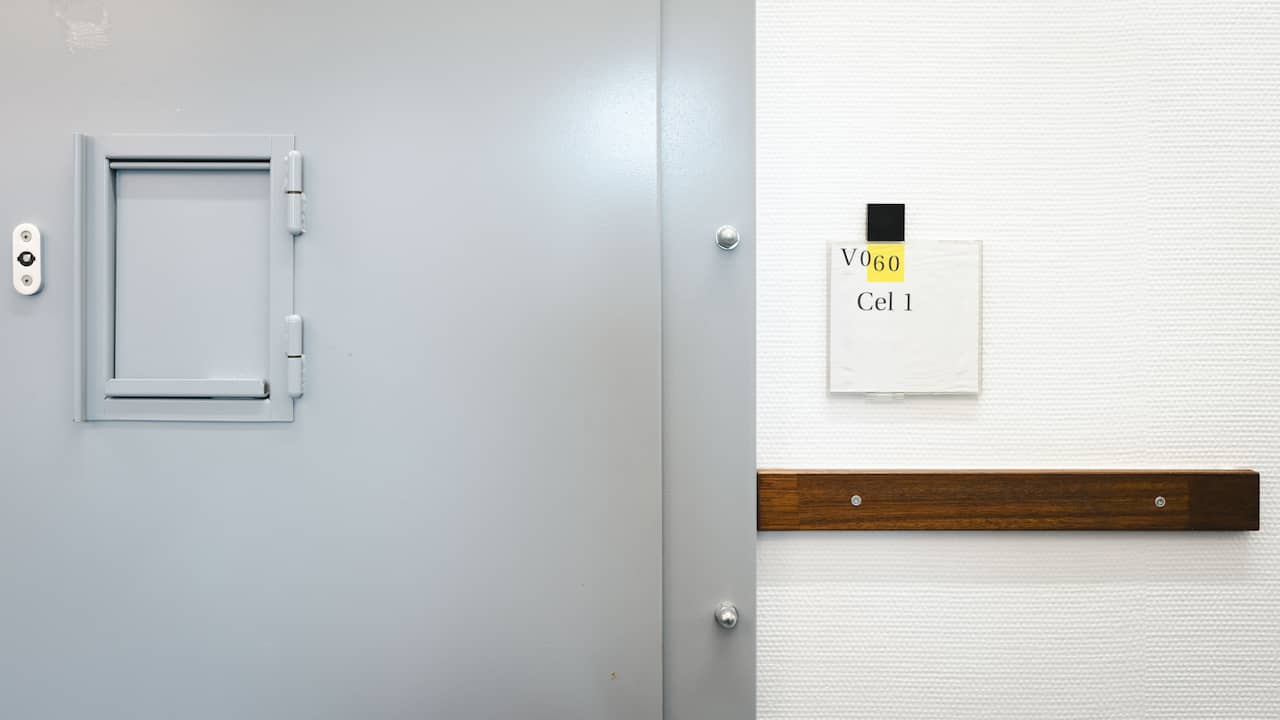 Groot personeelstekort in gevangenissen: korte celstraffen worden ...