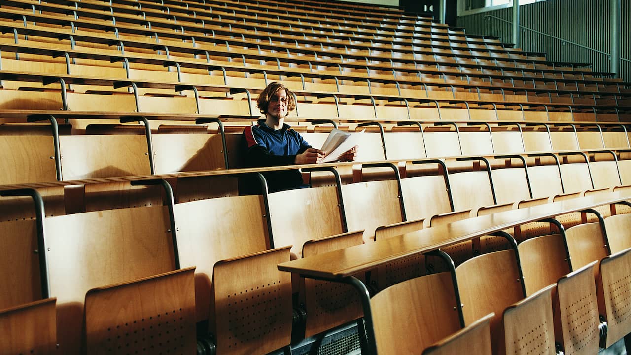 Studenten worstelen met hoge kosten: zo hou je maandelijks nog wat over ...