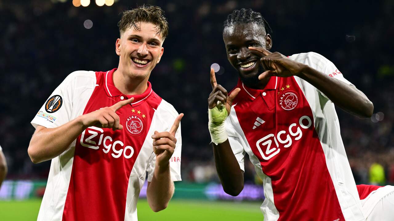 Ajax beleeft 'speciale avond' in kolkende ArenA: 'Nu niet arrogant ...