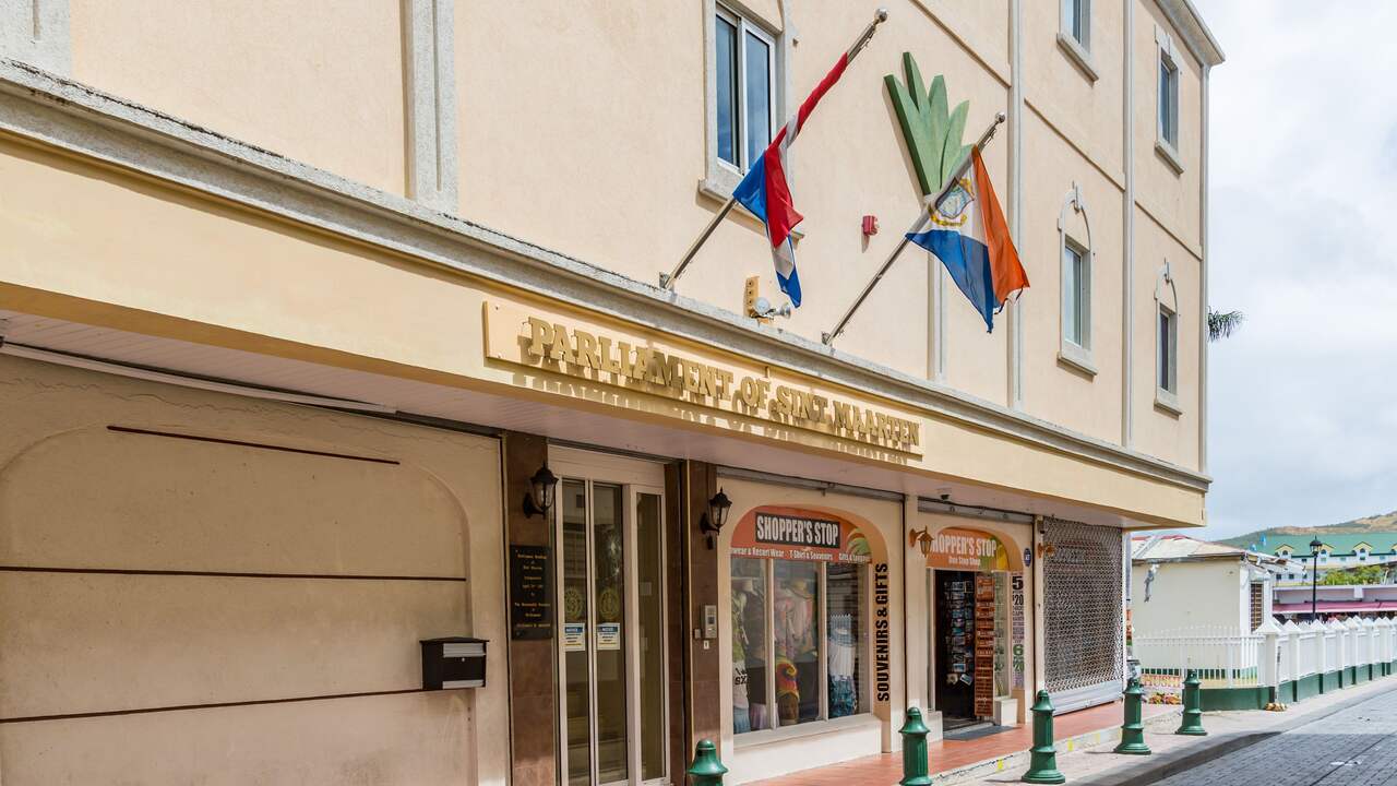 Sint-Maarten op 18 juli opnieuw naar de stembus, half jaar na vorige ...