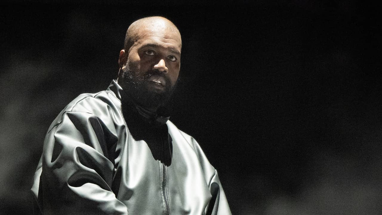 Voormalig assistent van Ye beschuldigt rapper nu ook van drogeren ...