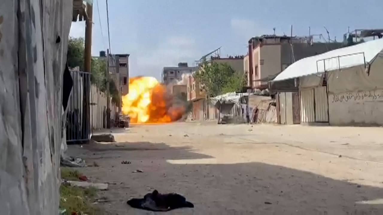 Explosieven verwoesten huizen in Gazastrook | NU.nl