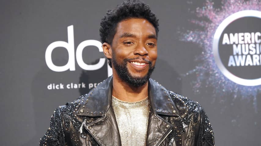 Chadwick Boseman krijgt vijf jaar na overlijden ster op Hollywood Walk ...