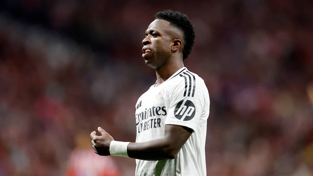 Spaanse politie arresteert viertal voor aanzetten tot haat jegens ...