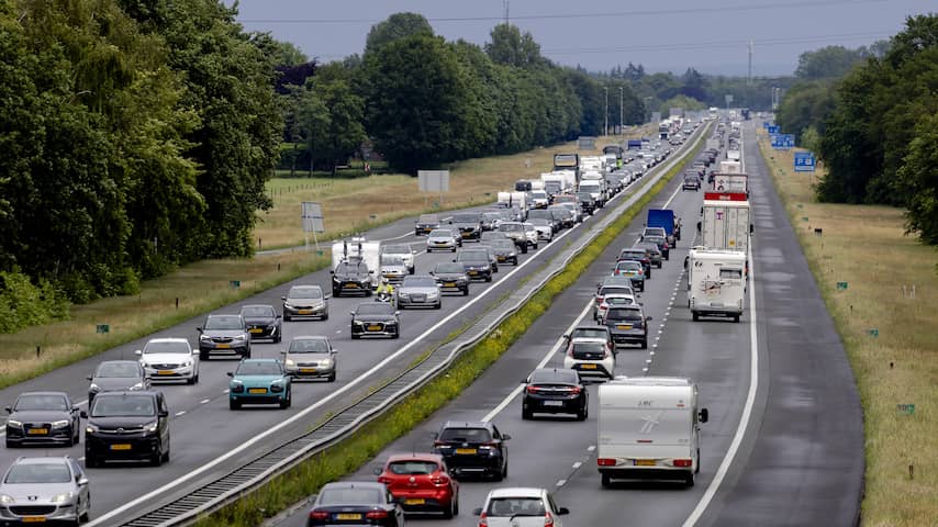 Duitse industrie gaat door zware tijd, vooral autoproductie loopt terug ...
