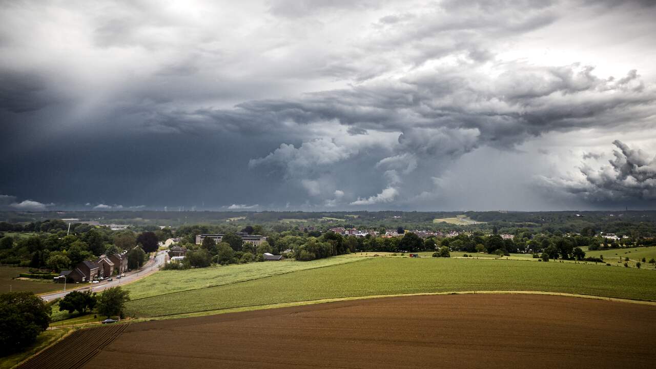 Weerbericht | Code geel wegens onweer en windstoten in de middag | Weerbericht | NU.nl