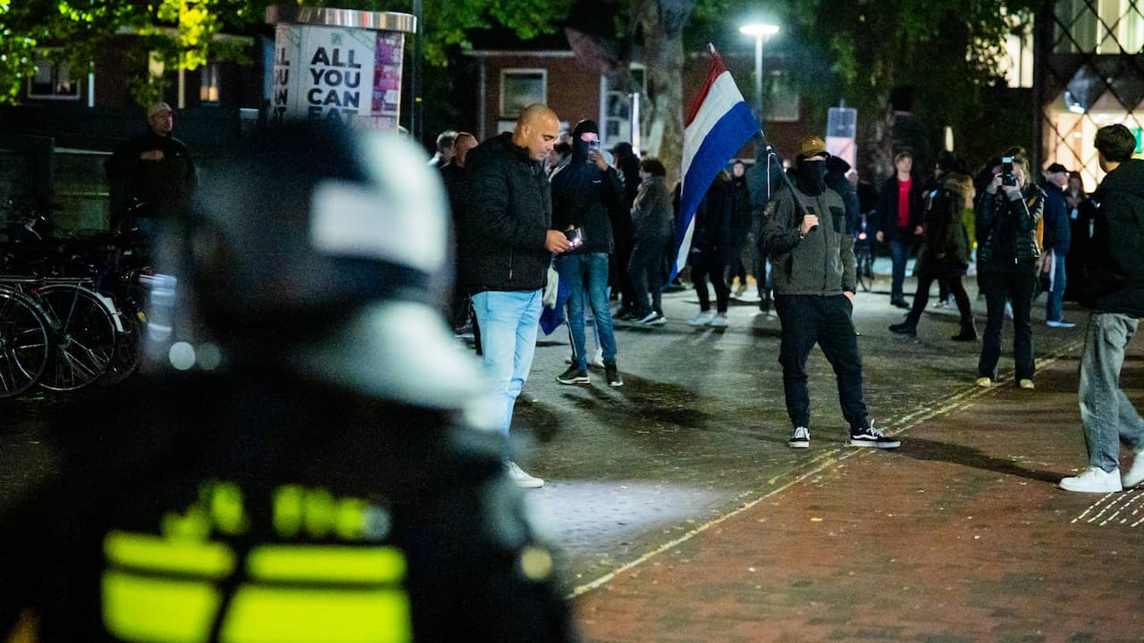 Gemeenteraden doelwit van azc-protesten: 'Ze maken zich grote zorgen ...