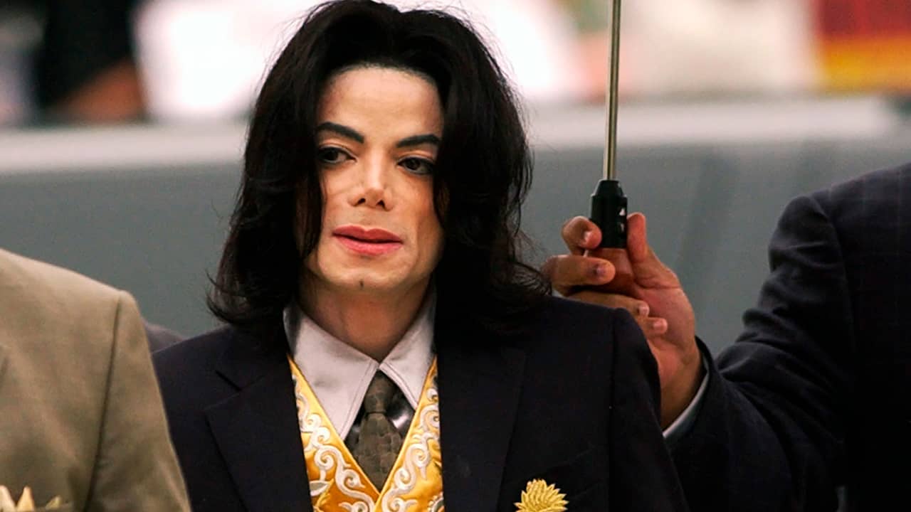 Zaken tegen Michael Jackson om seksueel misbruik nieuw leven ingeblazen ...