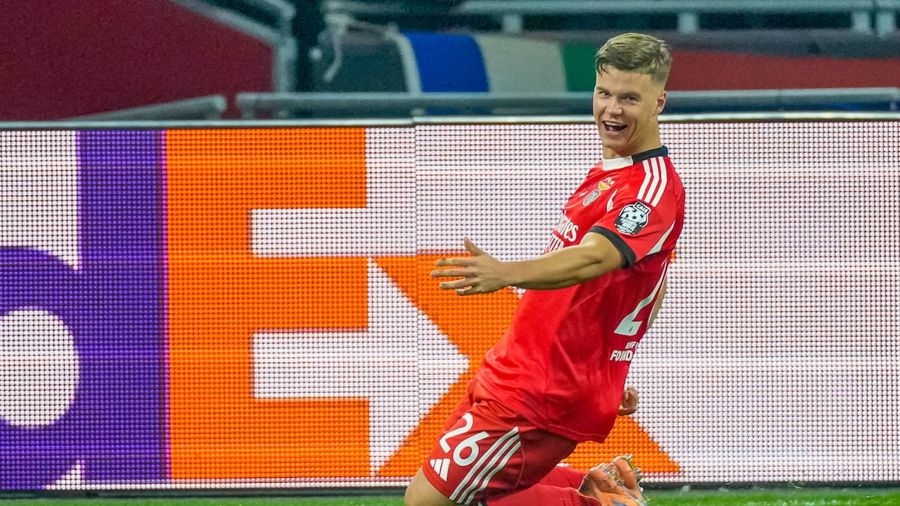 Bounida (19) lichtpuntje in crisistijd bij Ajax: 'Het was gewoon mijn ...