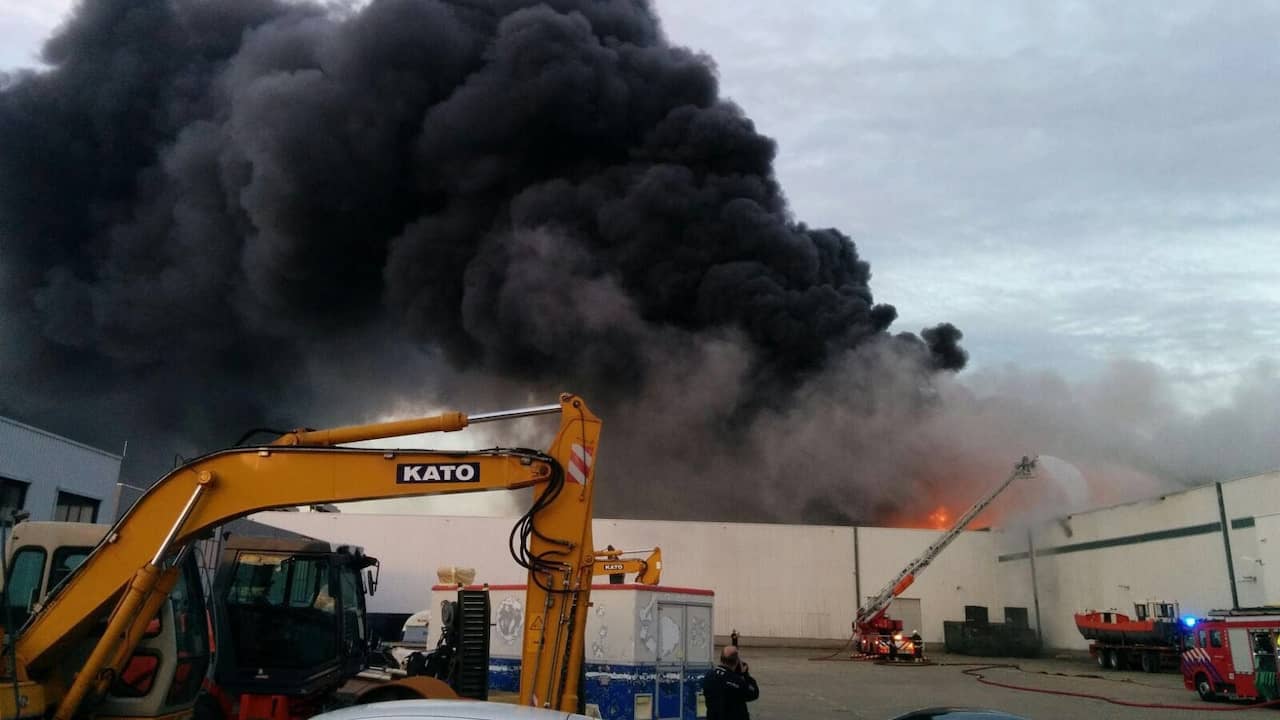 Grote brand De Meern niet aangestoken | Binnenland | NU.nl