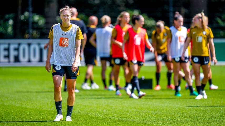 Van Van Domselaar tot Snoeijs: Dit is de 23-koppige EK-selectie van Oranje | EK vrouwen | NU.nl