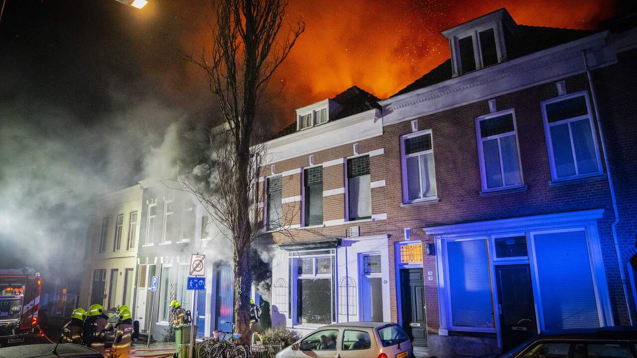 Slachtoffers van schuurbrand zijn bewoonster van het pand en vrouw uit Arnhem | Binnenland | NU.nl
