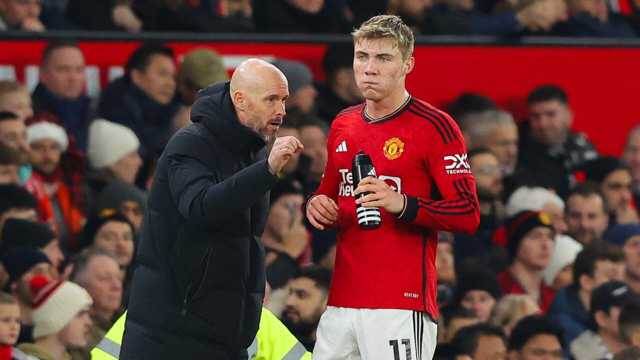 Ten Hag moet uitblinker Højlund uitgerekend nu missen bij Manchester ...