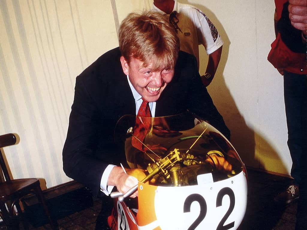 100 jaar TT Assen: van lokaal rondje naar 'kathedraal van motorsport' | Sport Overig | NU.nl