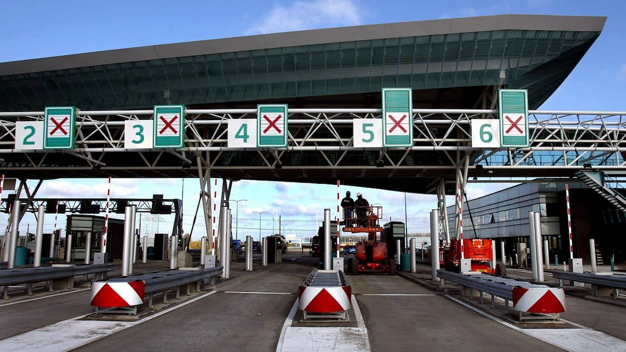Zeeuwse Westerscheldetunnel vanaf vandaag gratis voor auto's en motoren ...