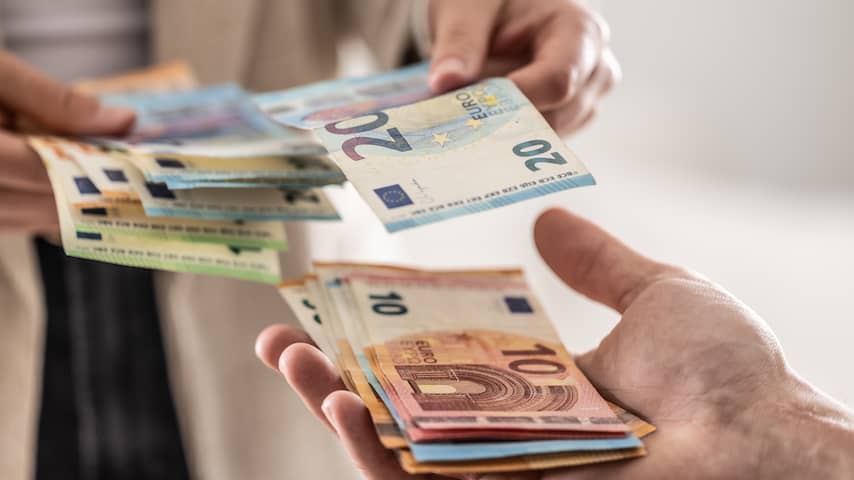 Winkels mogen contant geld 's nachts blijven weigeren | Tweakers | NU.nl