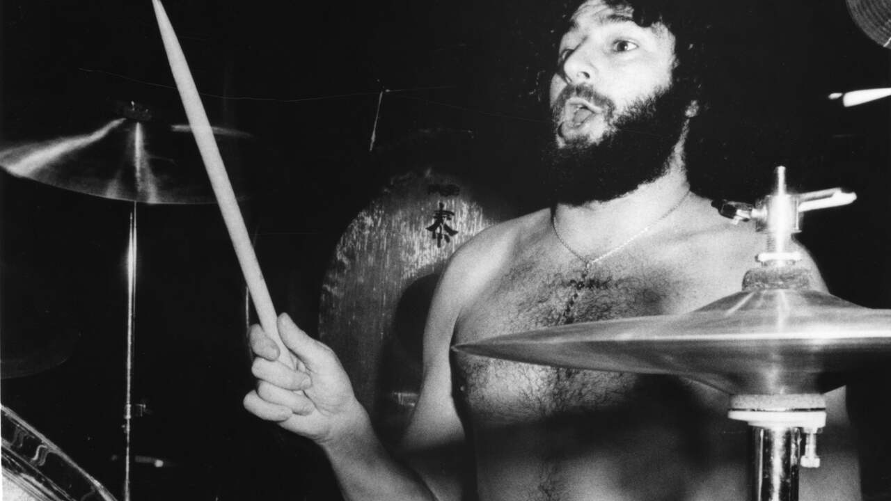 Drummer rockgroep Boston overleden tijdens cruise | Muziek | NU.nl
