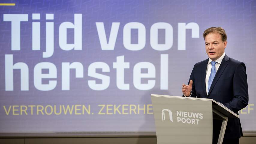 Interview Pieter Omtzigt: 'Ik verwacht een stapje extra van burgers ...