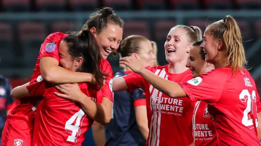 FC Twente Vrouwen is net als Ajax ook na vijf wedstrijden nog foutloos | Voetbal | NU.nl