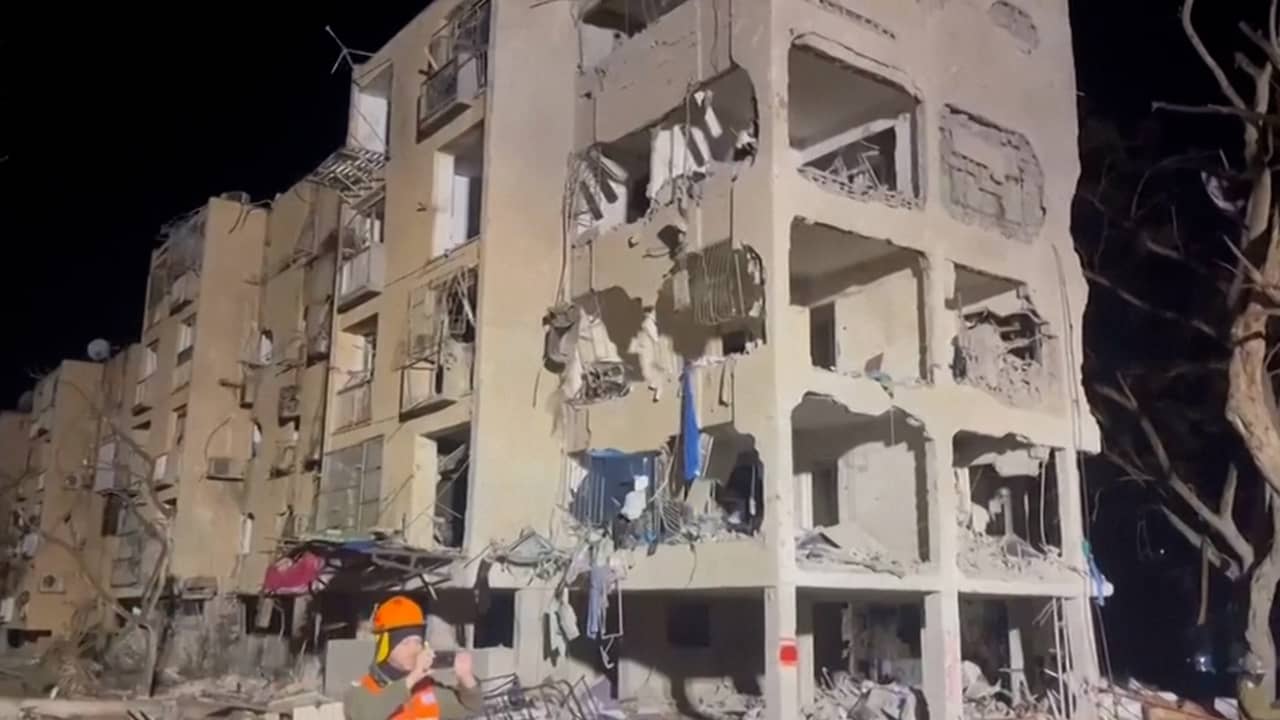 Ravage in Israël na meerdere Iraanse raketaanvallen | NU.nl