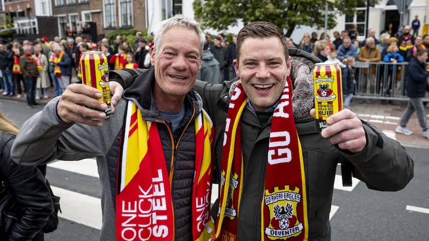 Deventer loopt uit voor huldiging bekerwinnaar Go Ahead Eagles ...