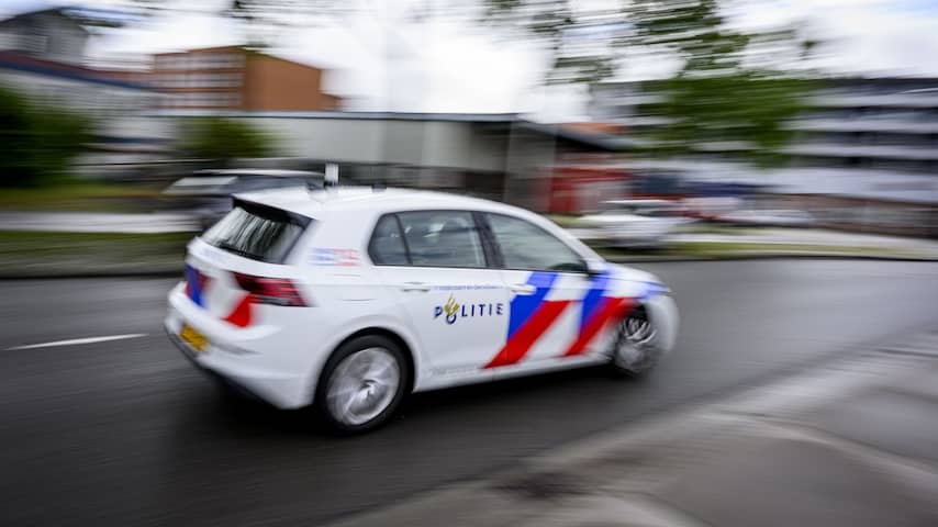 Man steelt auto's ANWB én politie en wordt na bizarre achtervolging ...