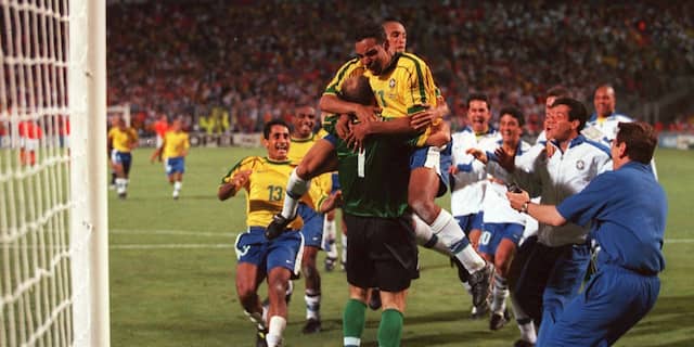 Braziliaan Zé Carlos, basisspeler tegen Oranje in halve finale WK ...